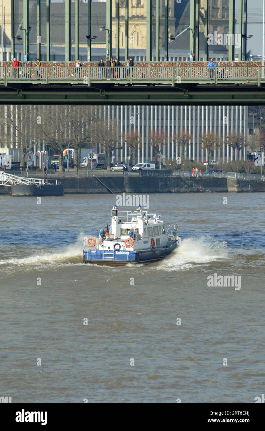Police boat Emergency vehicle Stock Photo - Alamy
