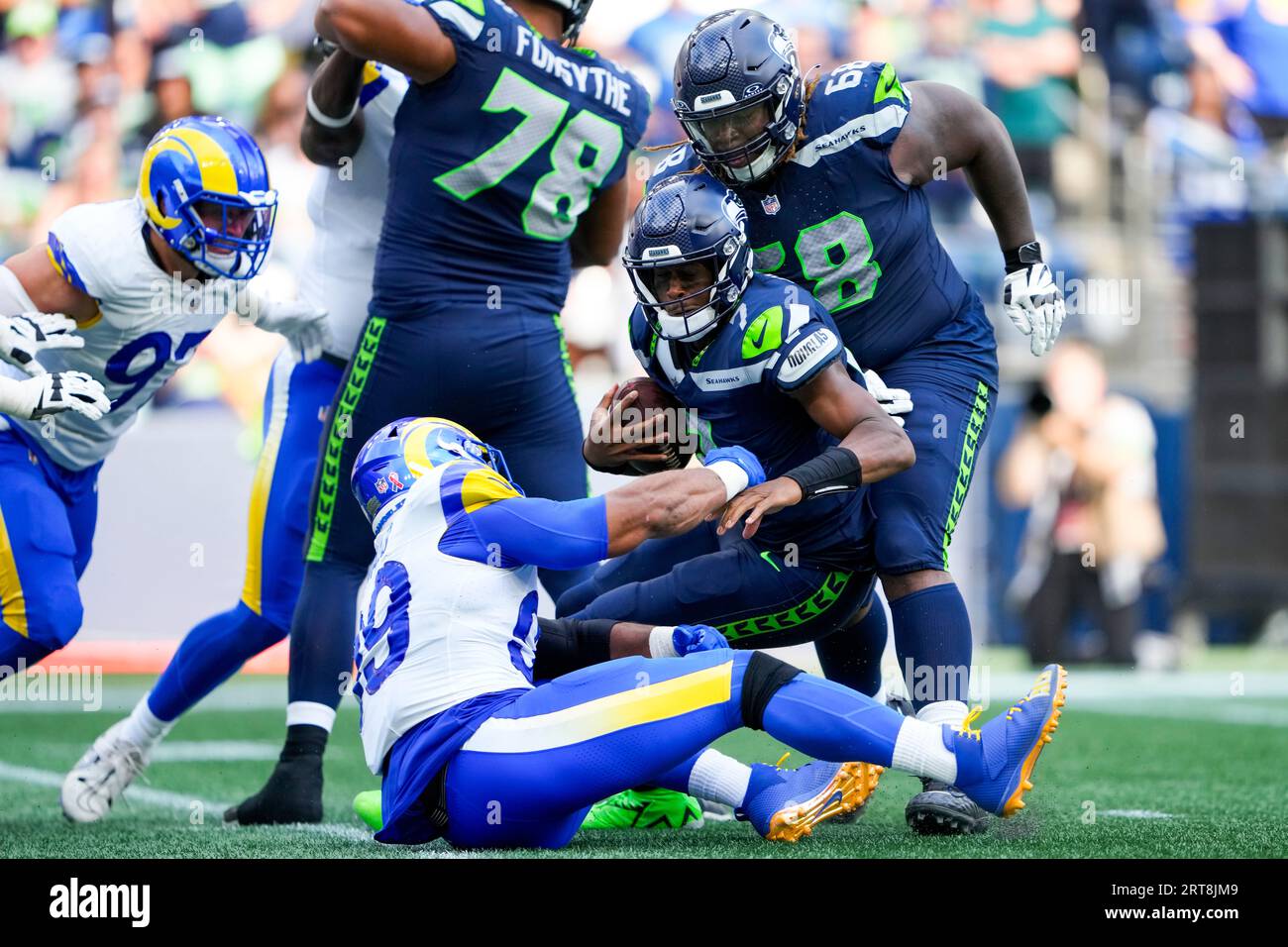 Los Angeles Rams defensive tackle Aaron Donald (99) sacks Seattle ...