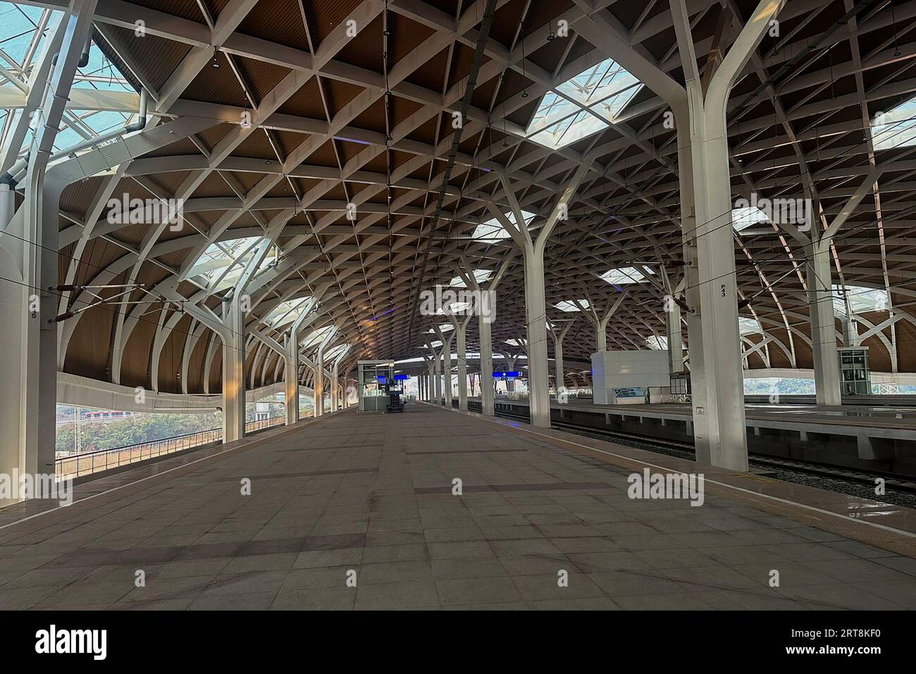 Bandung train hi-res stock photography and images - Alamy