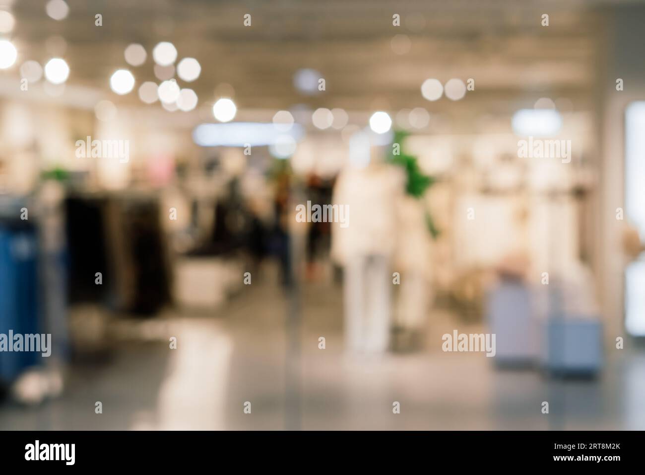 Busy scene staircase blurred hi-res stock photography and images - Alamy
