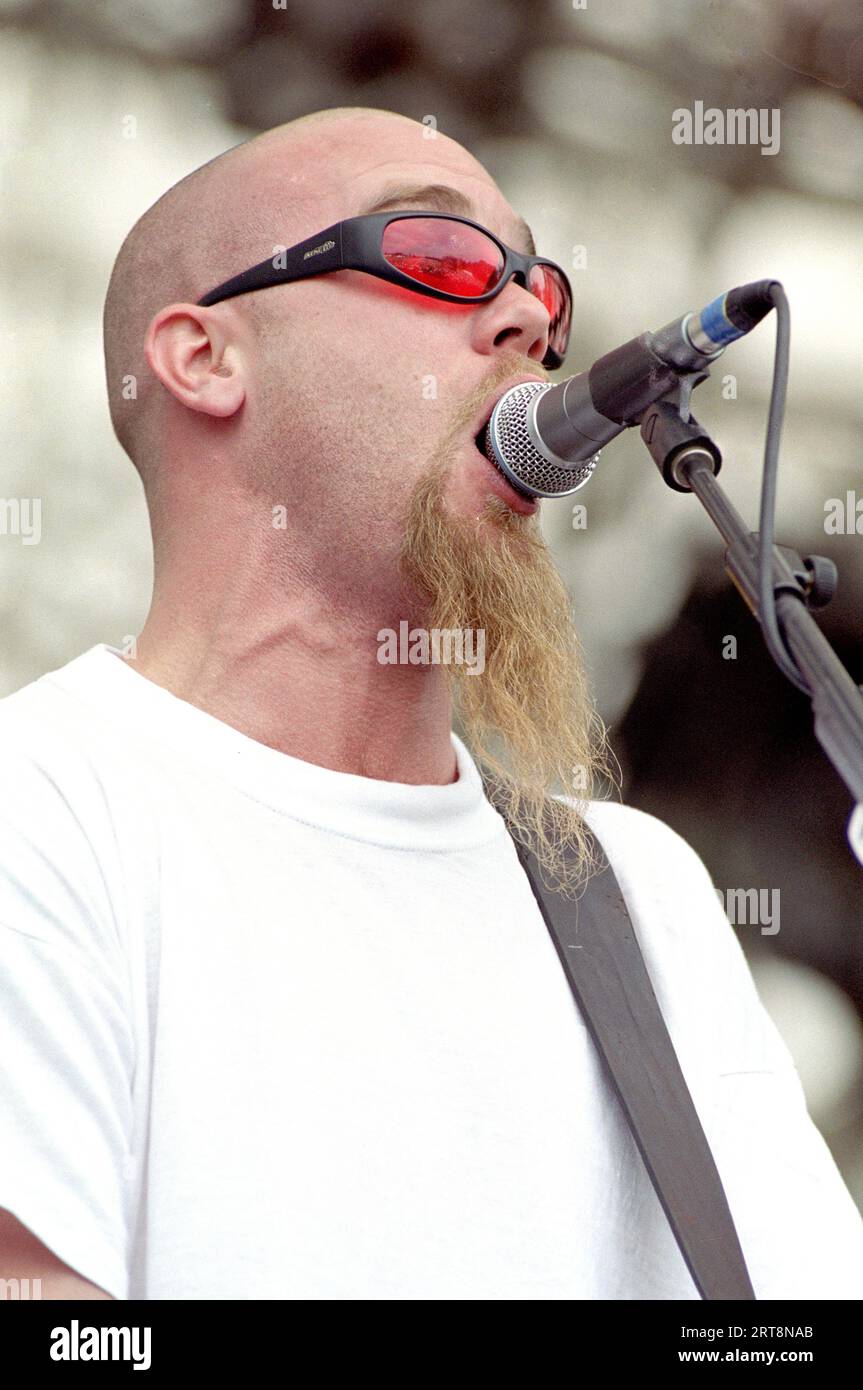 Nick olivieri photos hi-res stock photography and images - Alamy