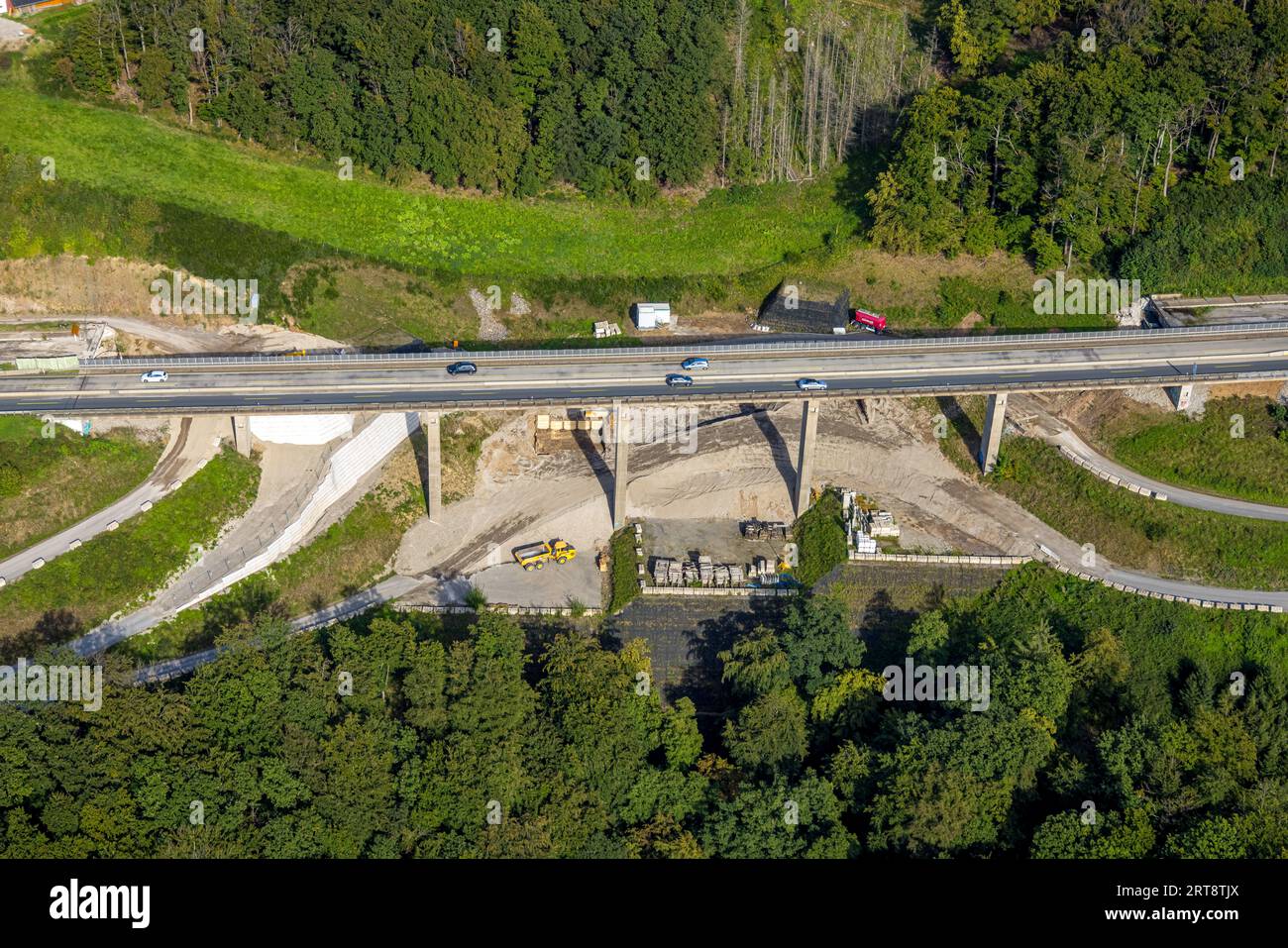 Aerial view, Brunsbecke viaduct construction site, A45 freeway, Eilpe ...