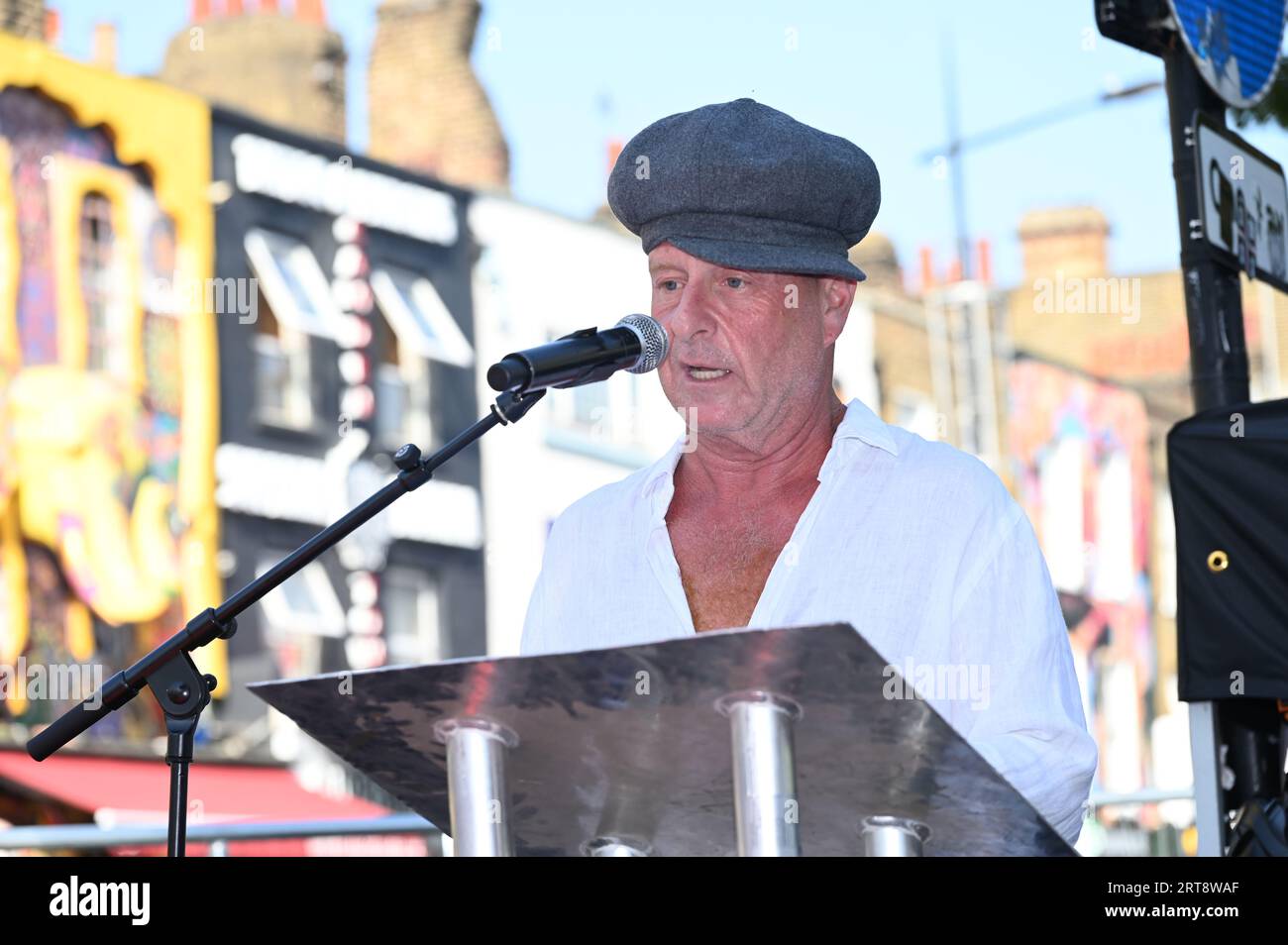 Camden Town, London, UK. 9th Sep, 2023. Speaker Lee Bennett at The ...