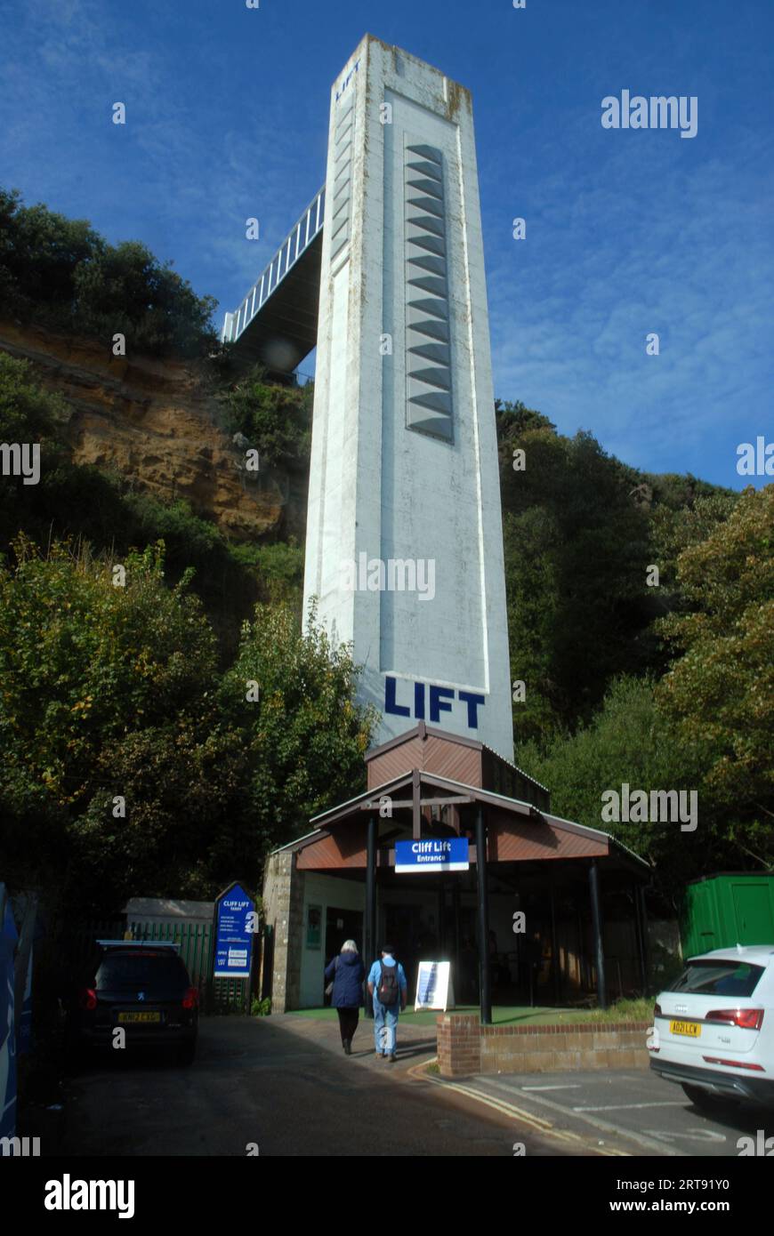 Shanklin cliff lift hi-res stock photography and images - Alamy