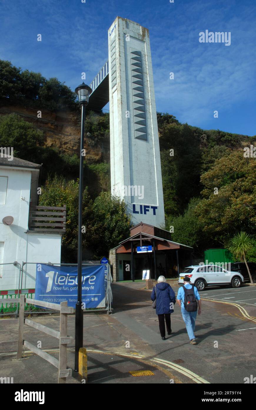 Shanklin cliff lift hi-res stock photography and images - Alamy