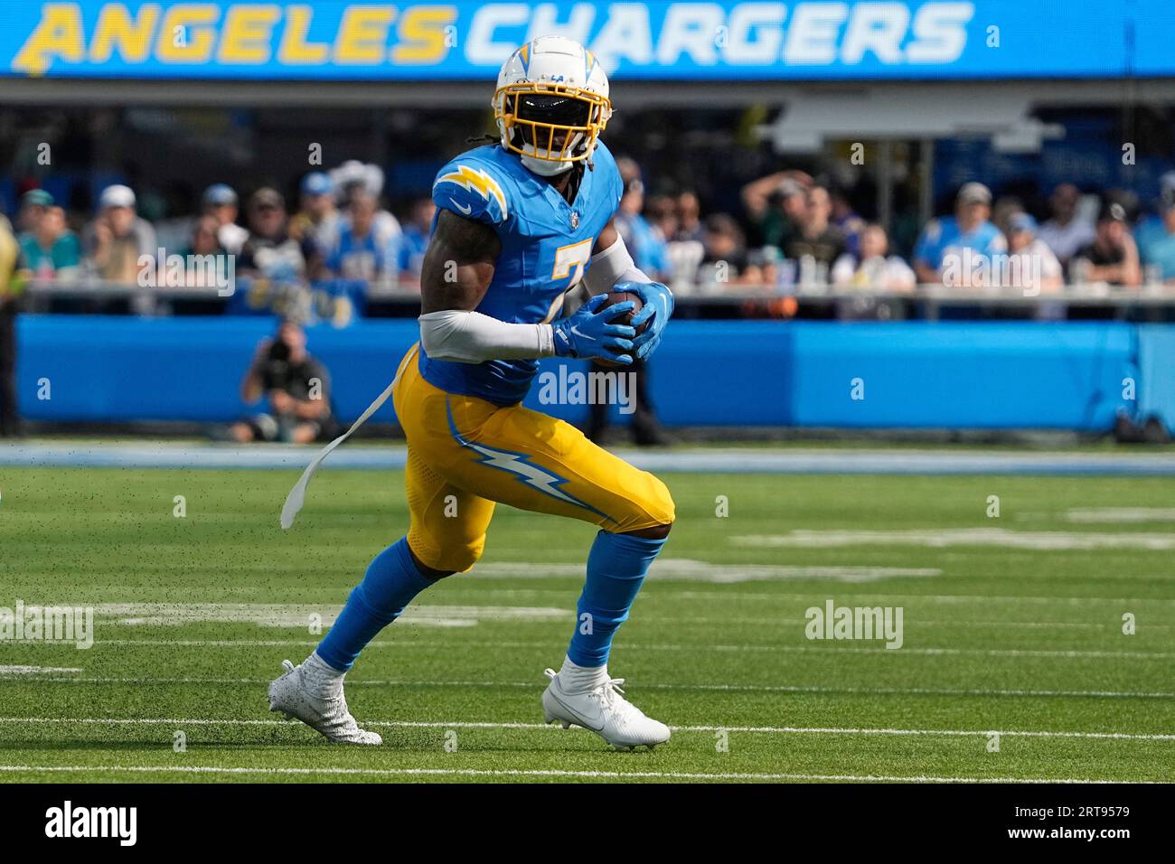 Los Angeles Chargers tight end Gerald Everett runs the ball during an ...