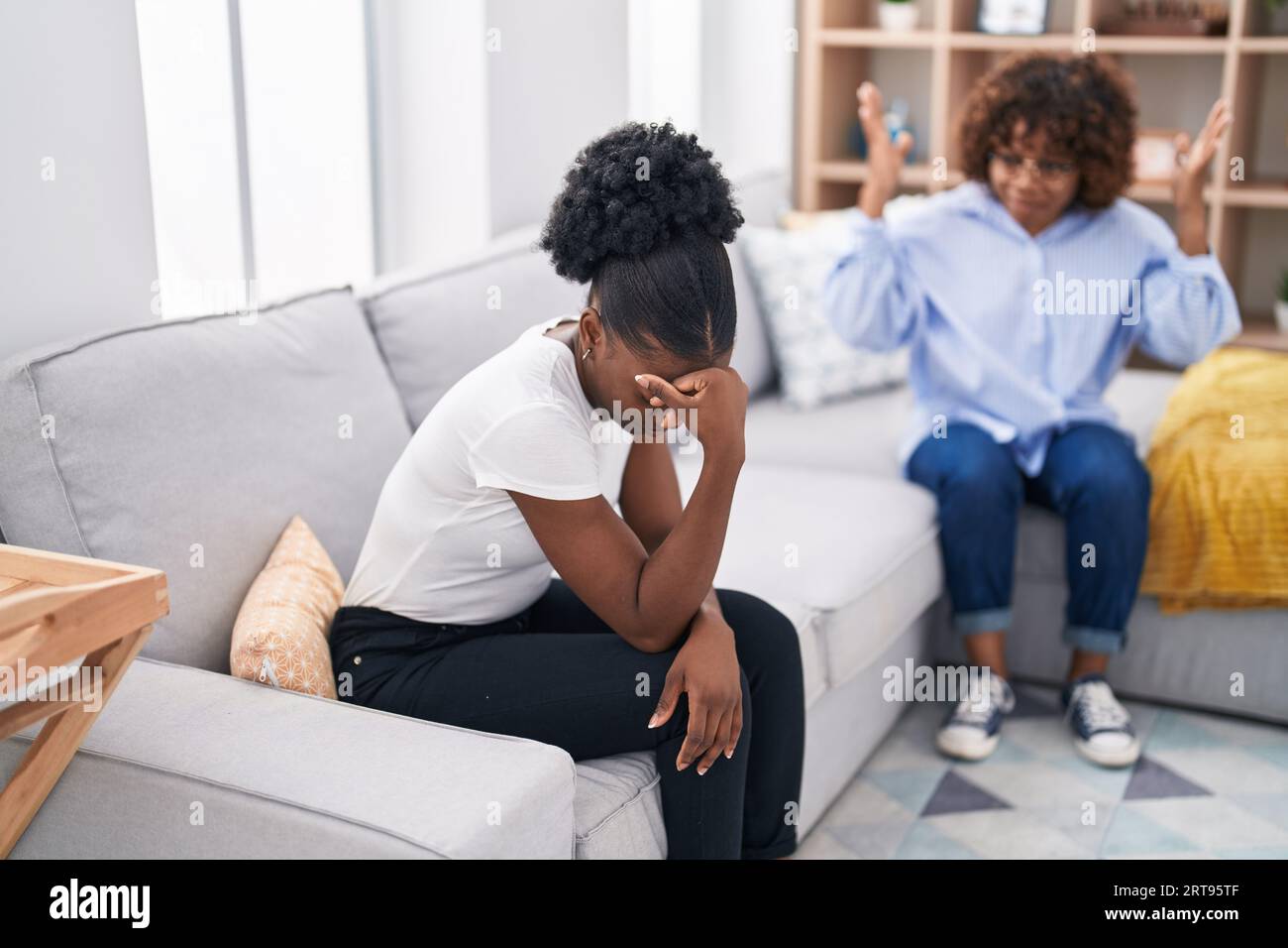 Elderly mother and daughter argue hi-res stock photography and images - Alamy
