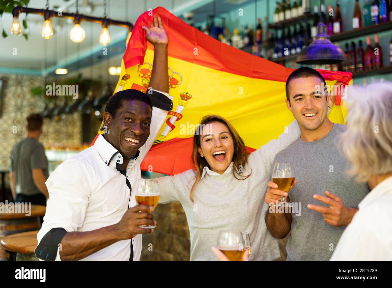 Spanish sports fans celebrate the victory Stock Photo - Alamy