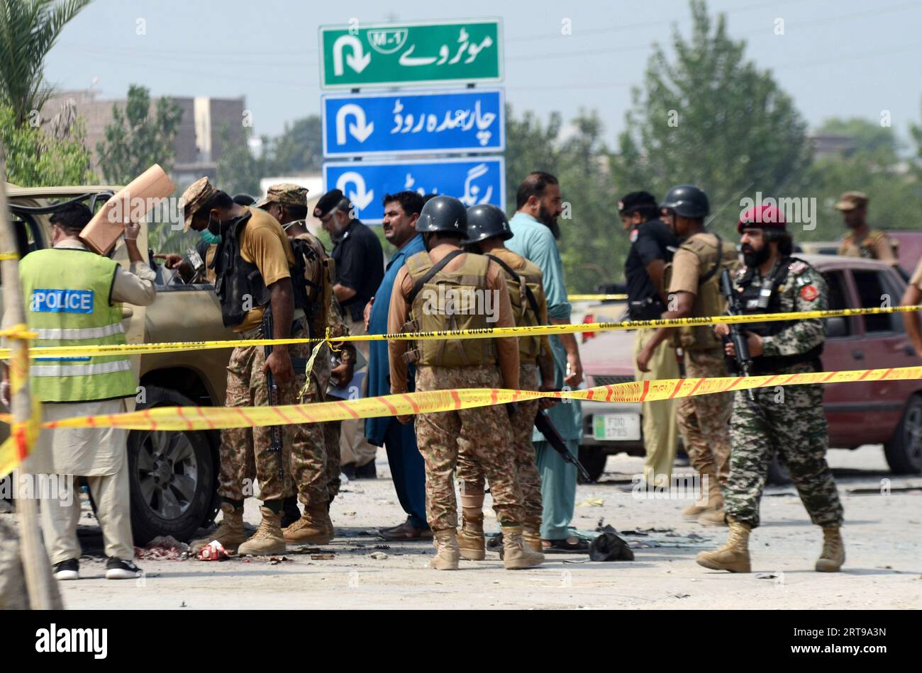 Peshawar, Peshawar, Pakistan. 11th Sep, 2023. Pakistani security ...