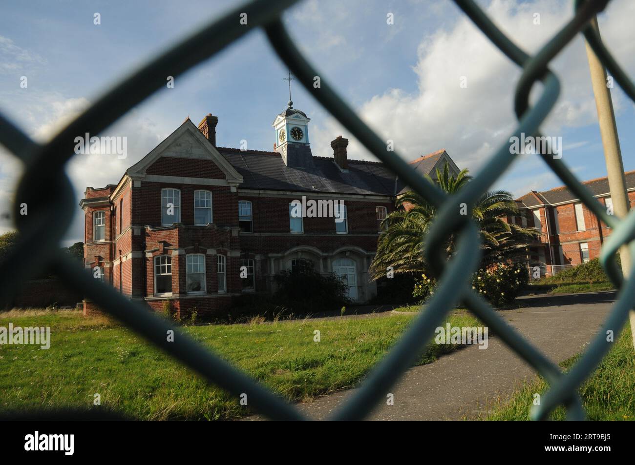 Haslar hospital hi-res stock photography and images - Alamy