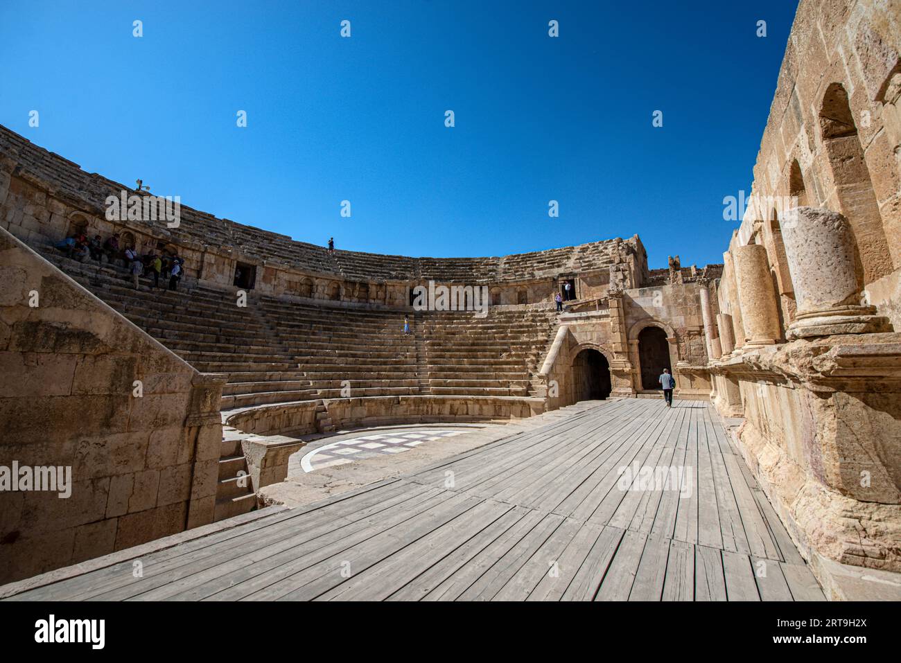 Roman North Theater, Jerash archaeological site, Jordan Stock Photo - Alamy