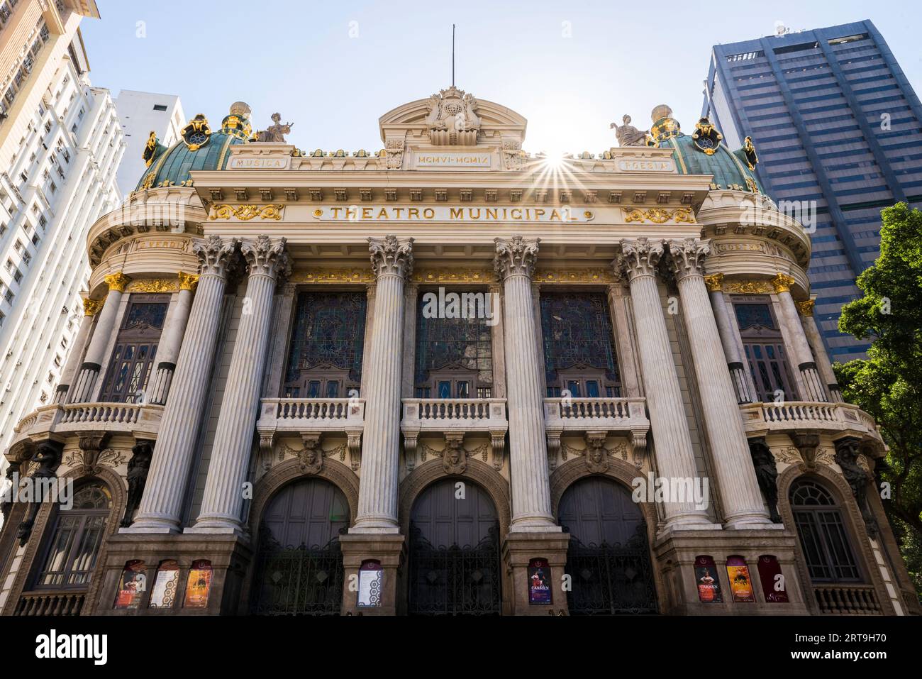 Teatro municipal do rio de janeiro hi-res stock photography and images - Alamy