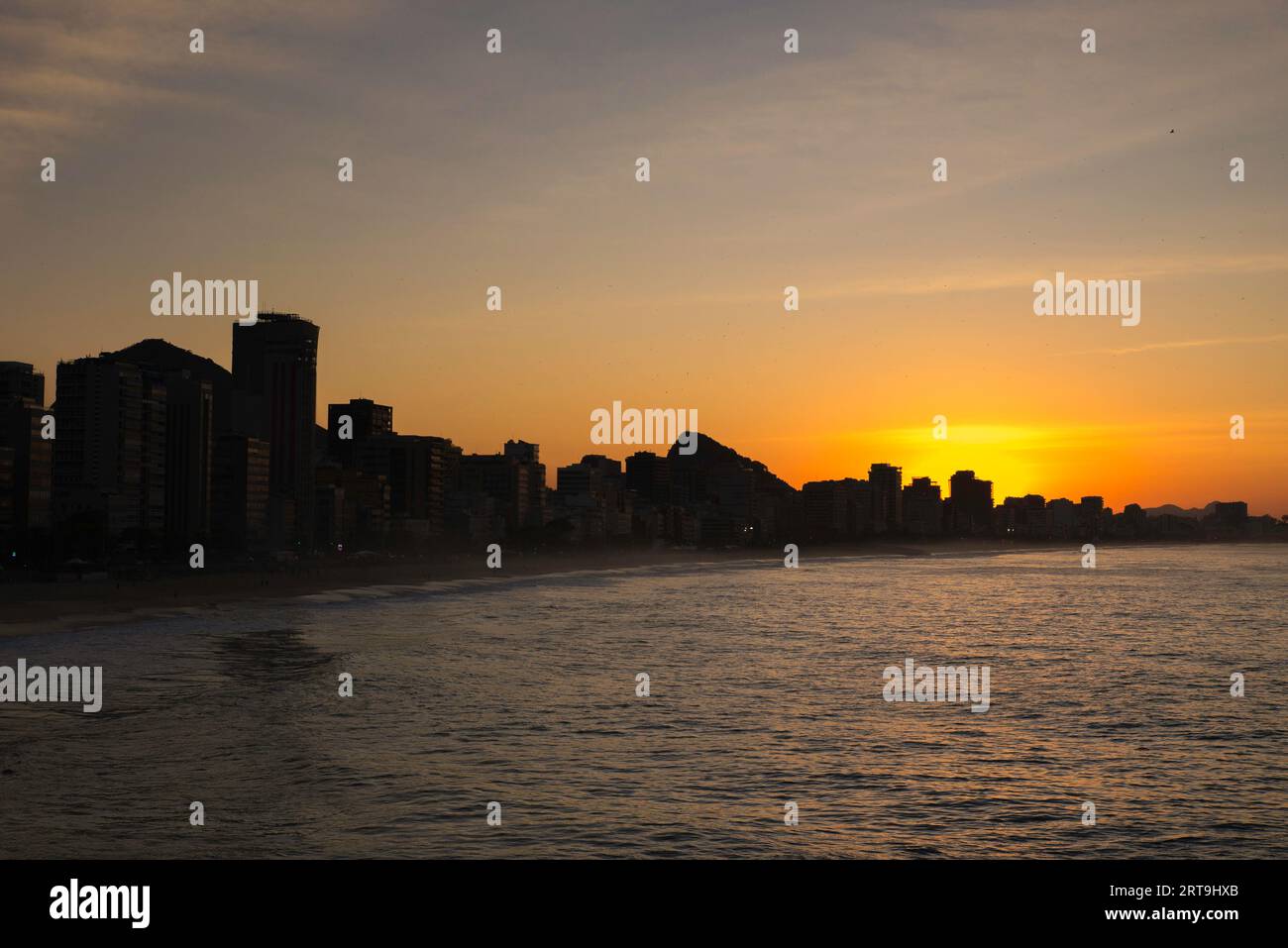 Ipanema sunrise hi-res stock photography and images - Alamy