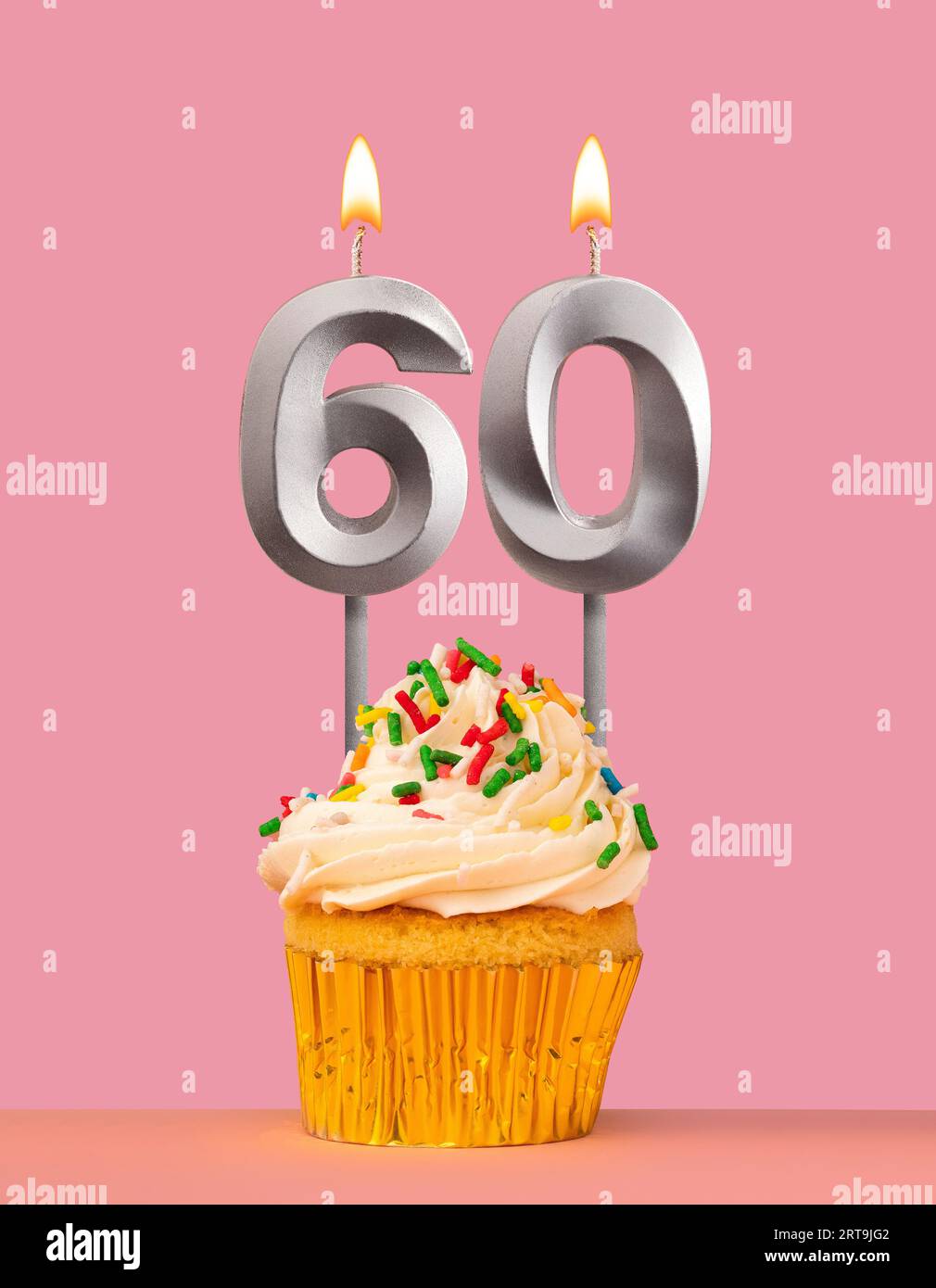 Number 60 candle hi-res stock photography and images - Alamy