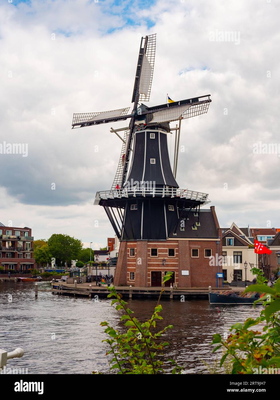 Exterior view of Windmill De Adriaan Stock Photo - Alamy