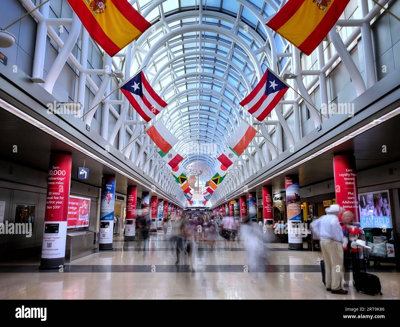 The Hall of Flags at Chicago O'Hare International Airport in Terminal 3 ...