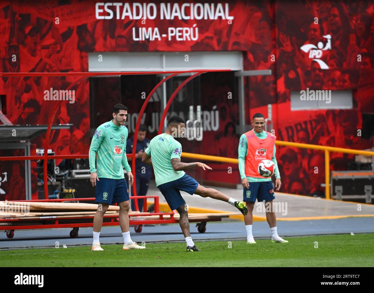 Neymar brazil peru 2023 hi-res stock photography and images - Alamy