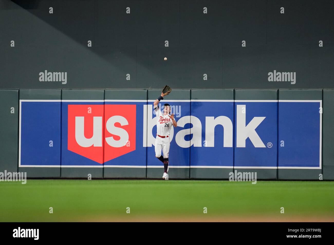 Minnesota Twins right fielder Max Kepler (26) catches a flyout hit by ...