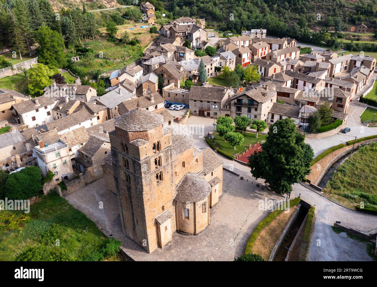 Santa maria de santa cruz de la seros hi-res stock photography and ...