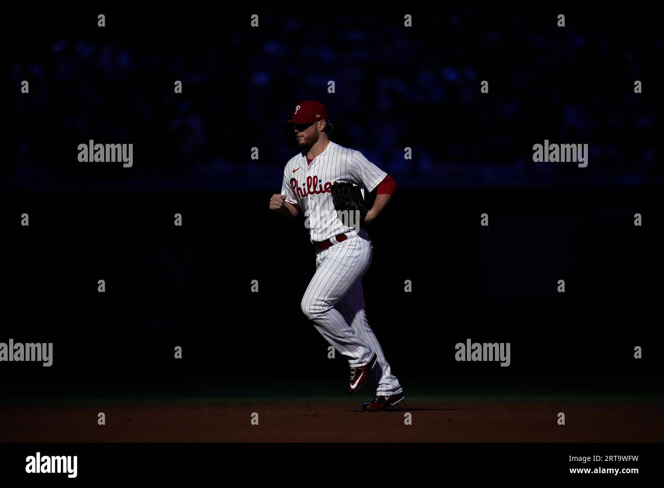 Philadelphia Phillies pitcher Craig Kimbrel jogs to the mound during ...