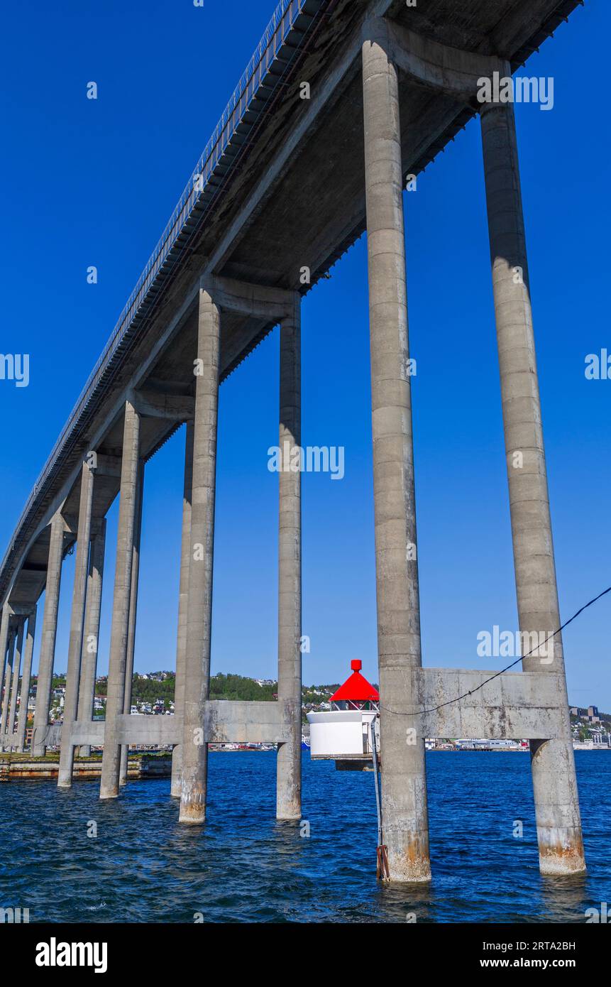 Tromsoya bridge hi-res stock photography and images - Alamy