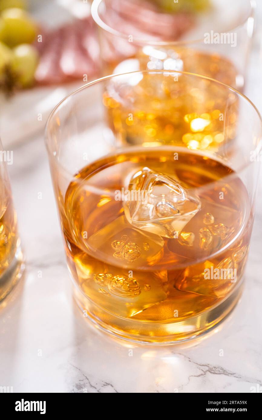 Scotch on the rocks Stock Photo - Alamy