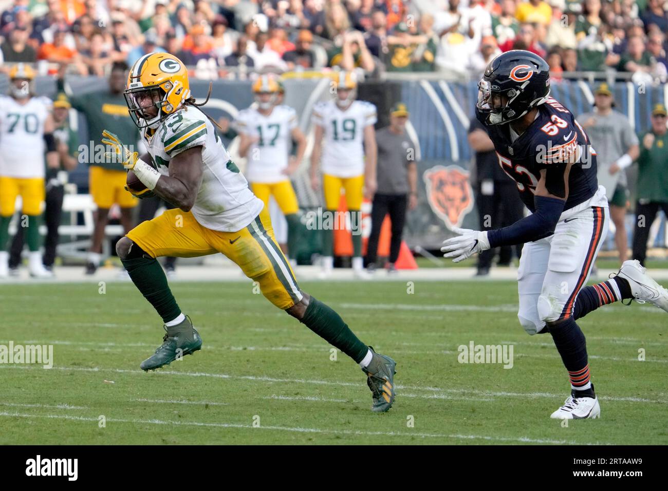Green Bay Packers running back Aaron Jones carries the ball as Chicago ...
