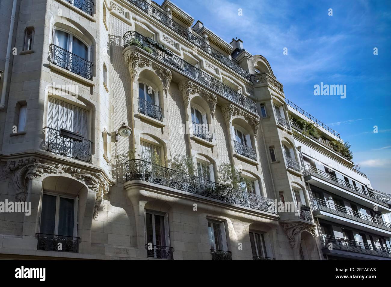 Paris, beautiful building rue du Rocher, in the 8e arrondissement, a ...