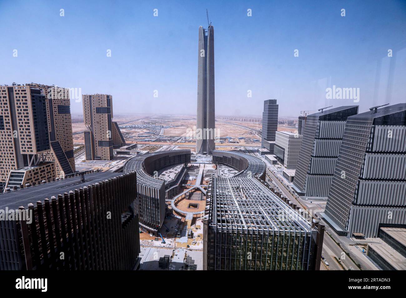 Cairo egypt new residential construction hi-res stock photography and ...