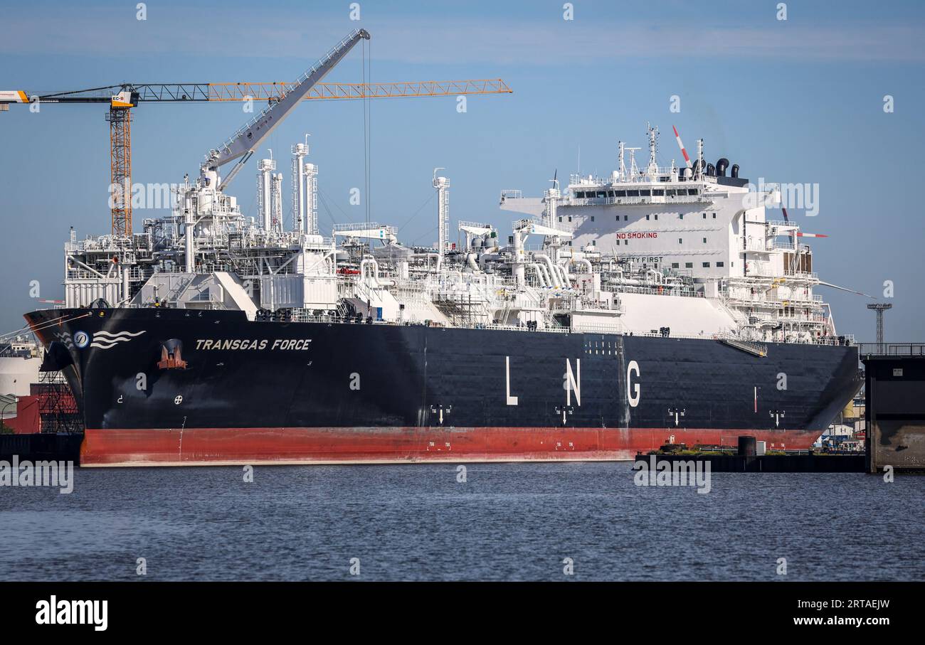 Bremerhaven, Germany. 05th Sep, 2023. The LNG terminal vessel Transgas ...