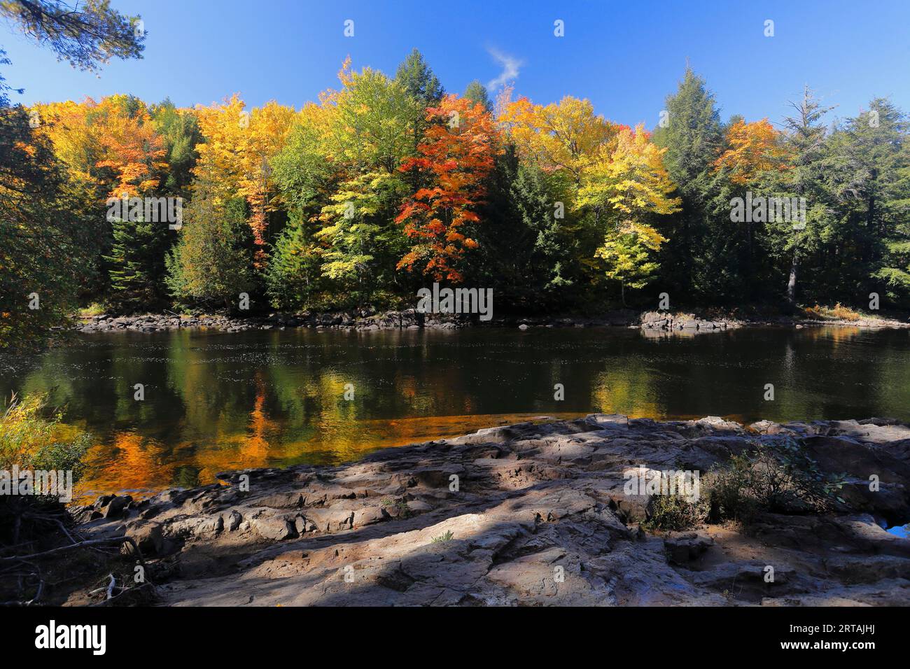 Dorwin falls quebec hi-res stock photography and images - Alamy
