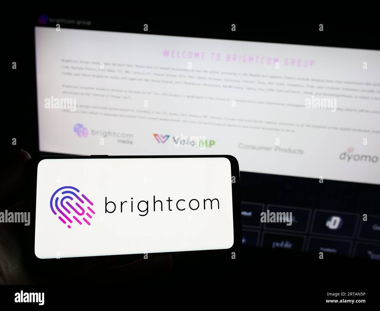 Brightcom logo hi-res stock photography and images - Alamy