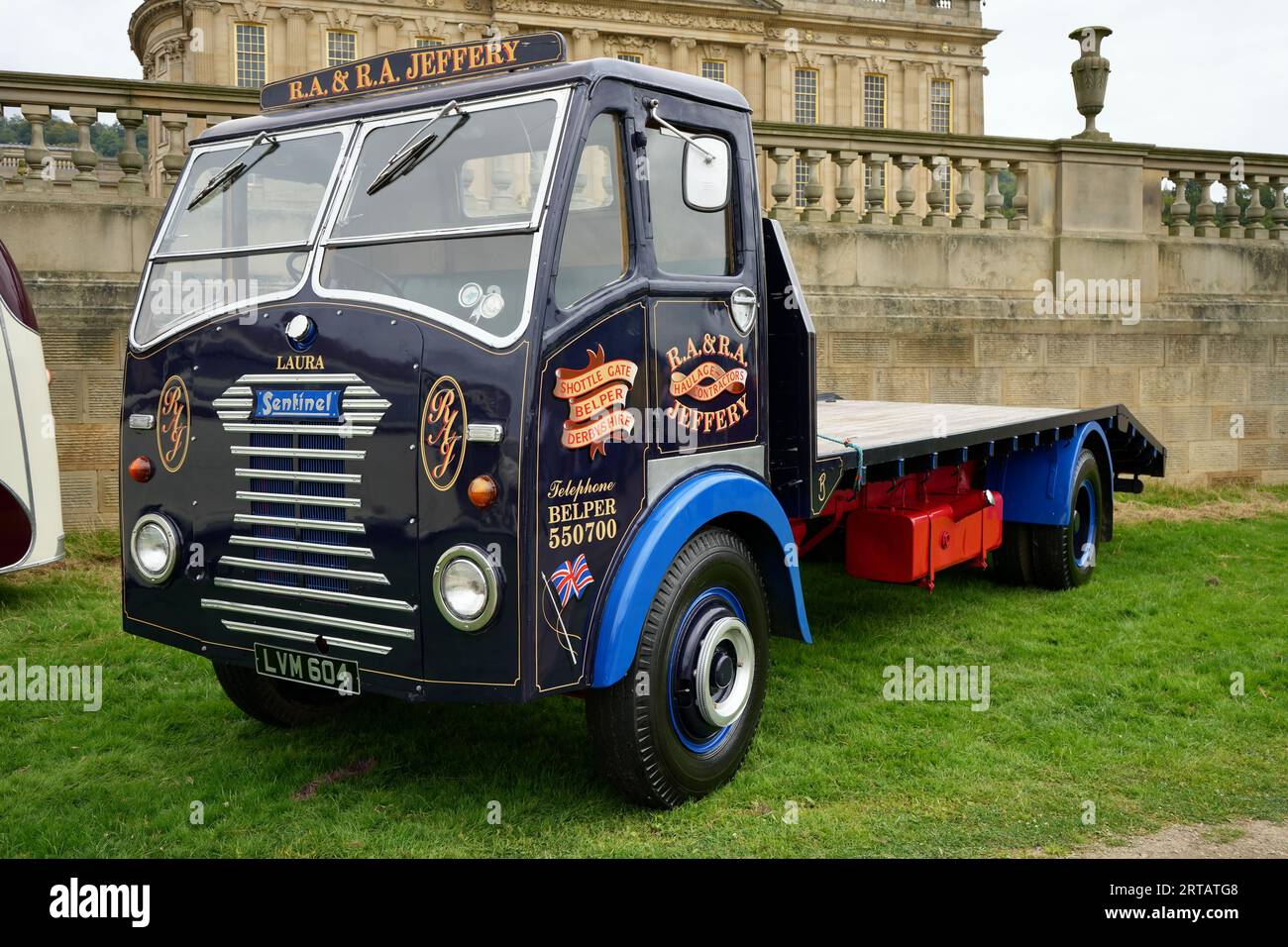 Classic british truck hi-res stock photography and images - Alamy