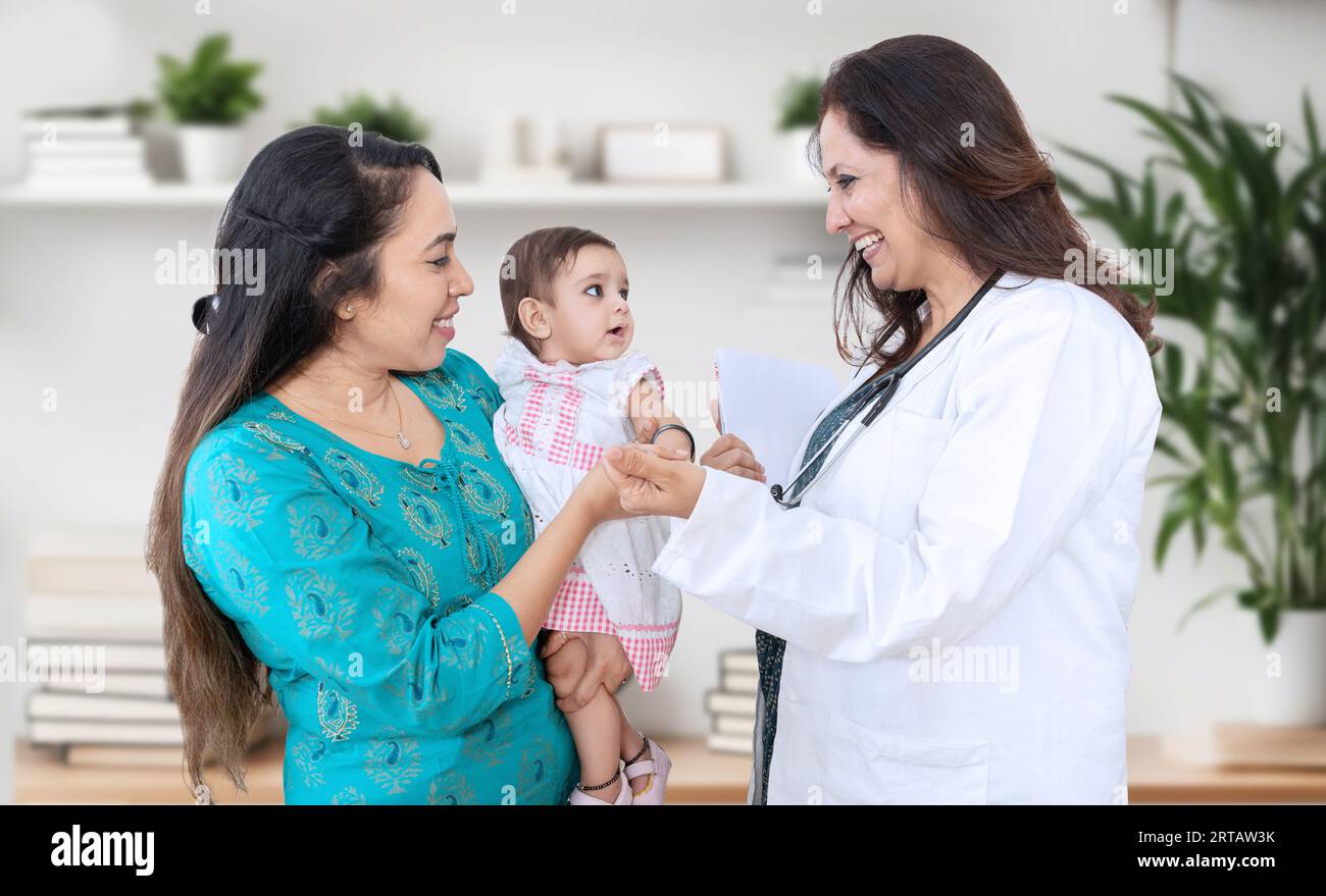 Routine check hi-res stock photography and images - Alamy