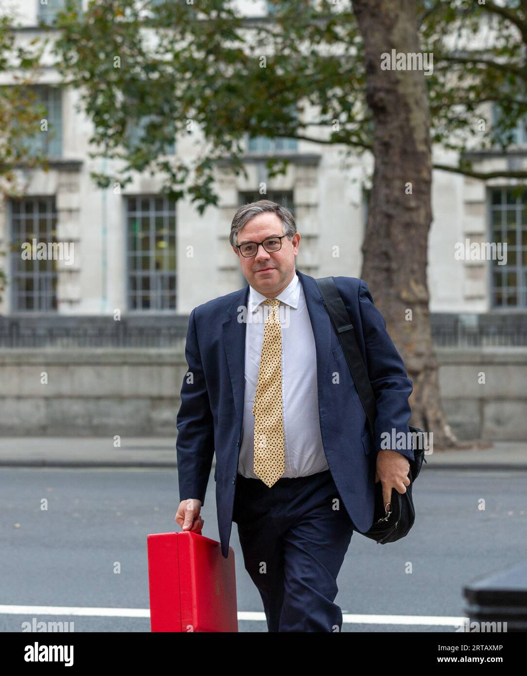 Jeremy quin mp hi-res stock photography and images - Alamy
