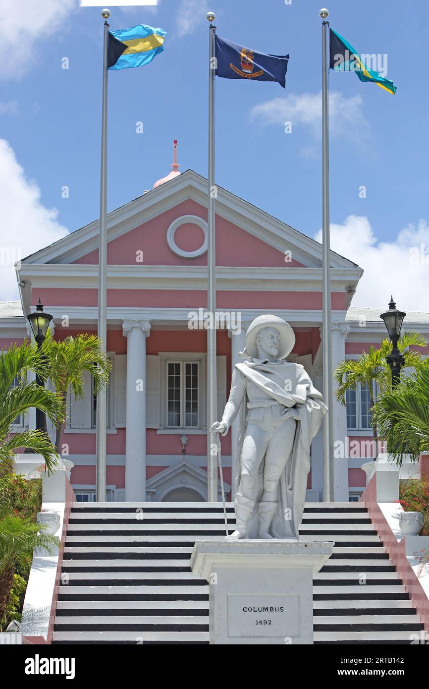 Statue of Christopher Columbus in front of Government House, Nassau ...