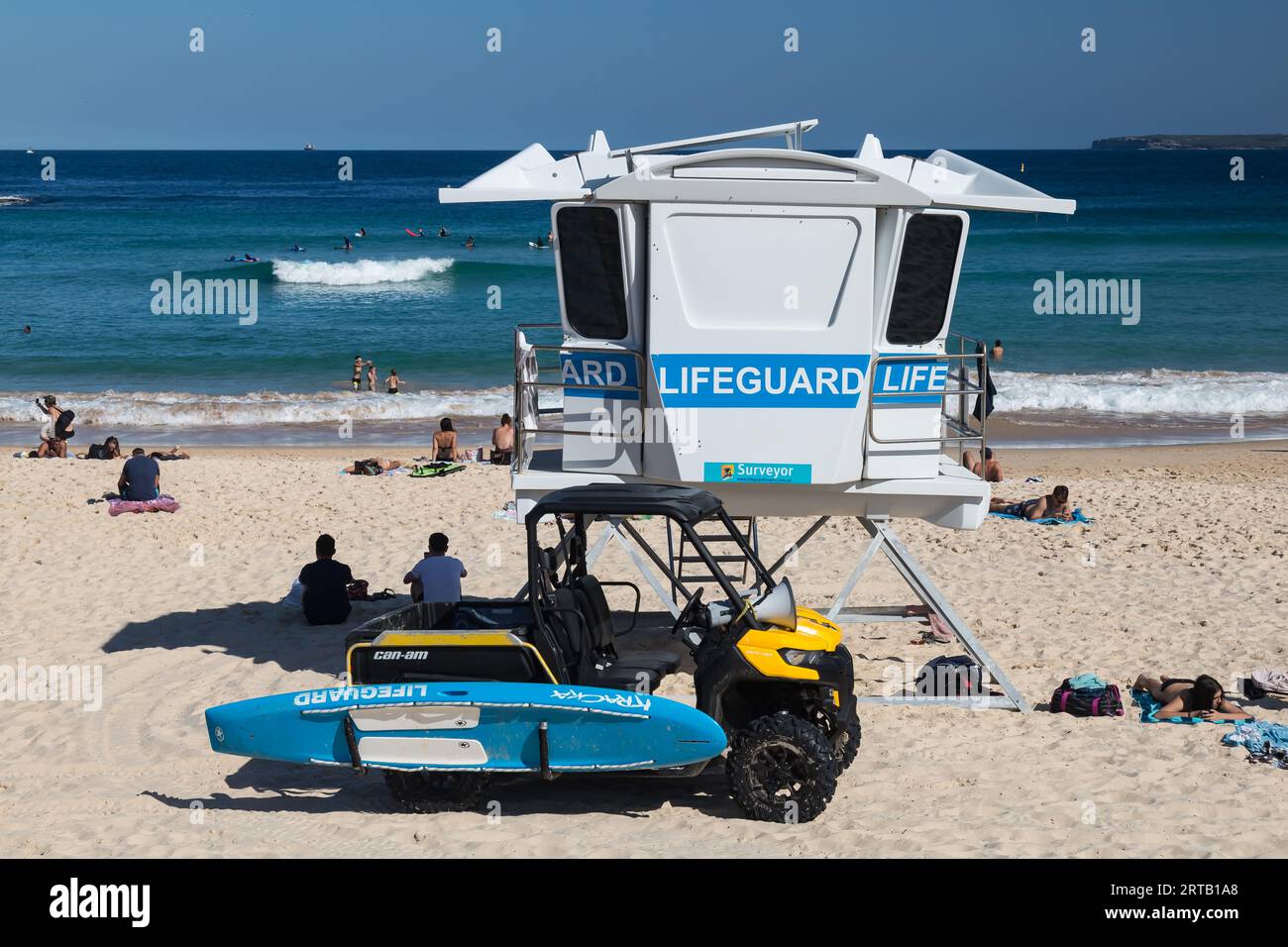 Bondi beach lifeguard hi-res stock photography and images - Alamy