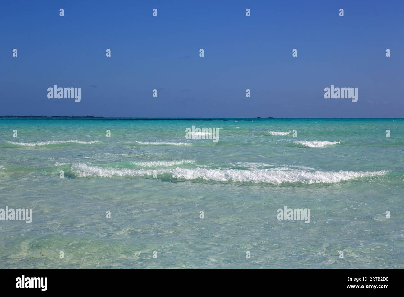 Sandpiper Beach, Treasure Cay, Great Abaco, Bahamas Stock Photo - Alamy