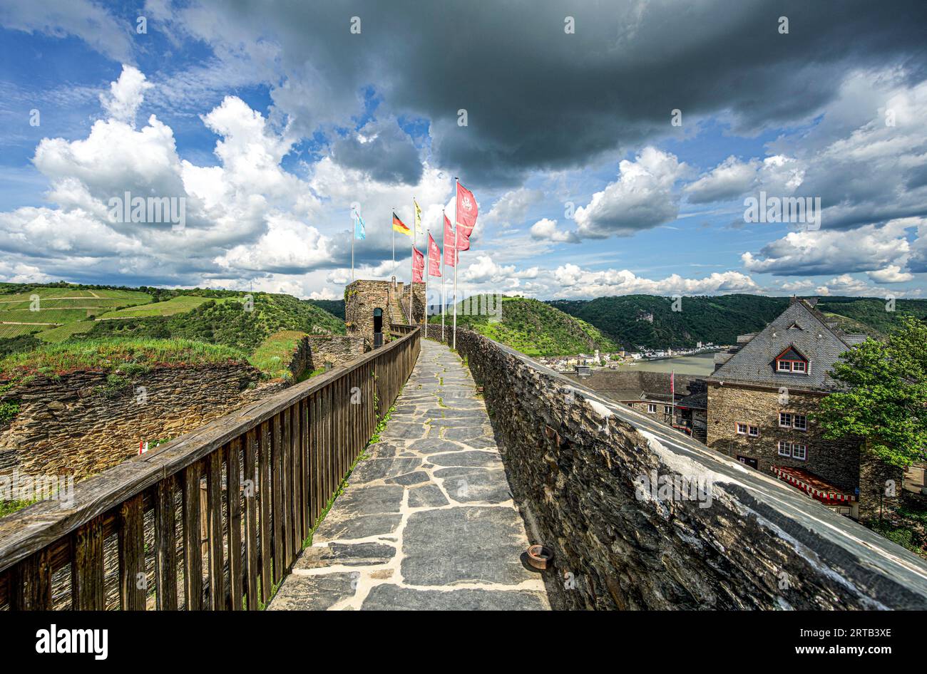 Schloss rheinfels hi-res stock photography and images - Alamy