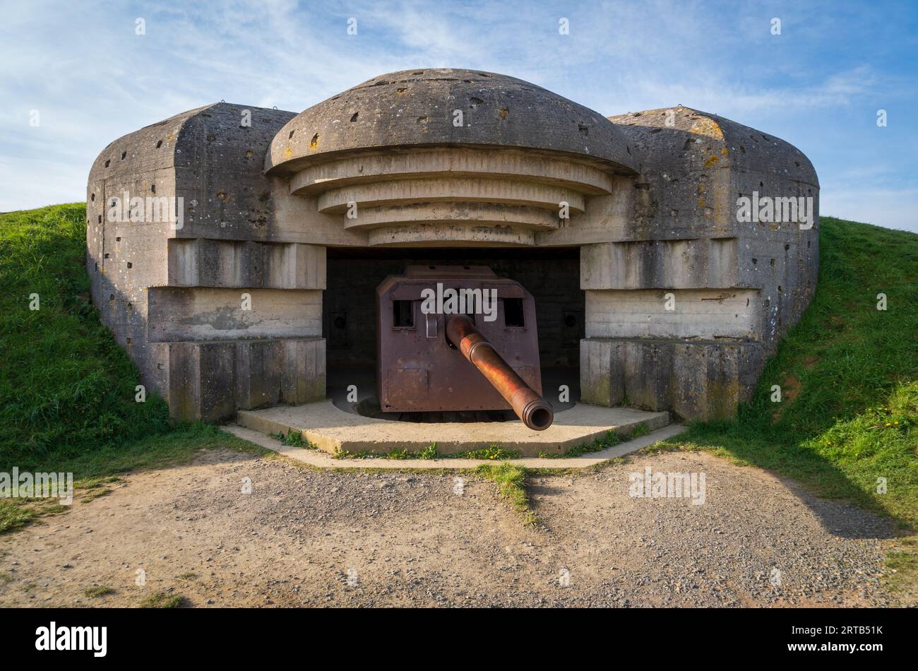 The Longues-sur-Mer battery, World War II Artillery in France Stock ...