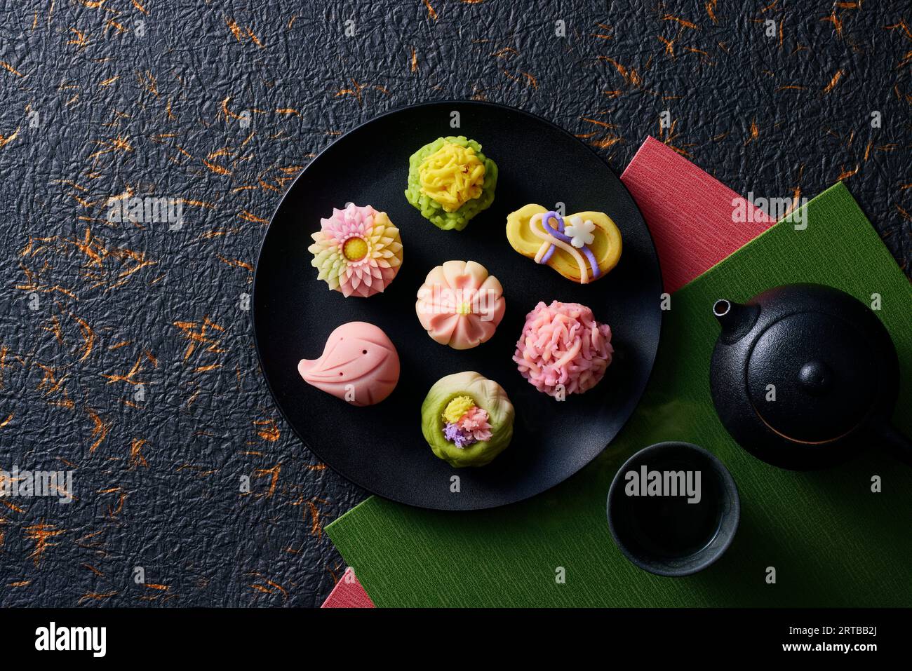 Modern japanese sweets hi-res stock photography and images - Alamy