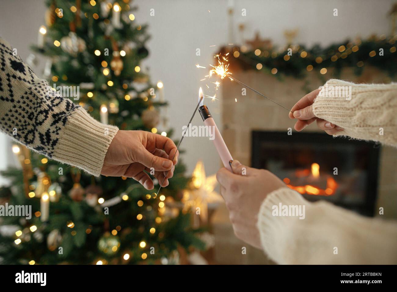 Fireworks lighter hi-res stock photography and images - Alamy