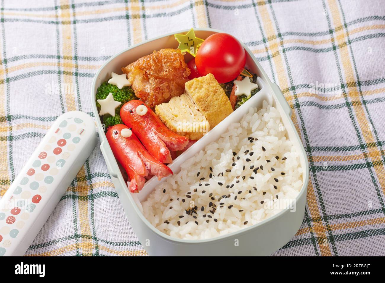 Deep box hi-res stock photography and images - Alamy