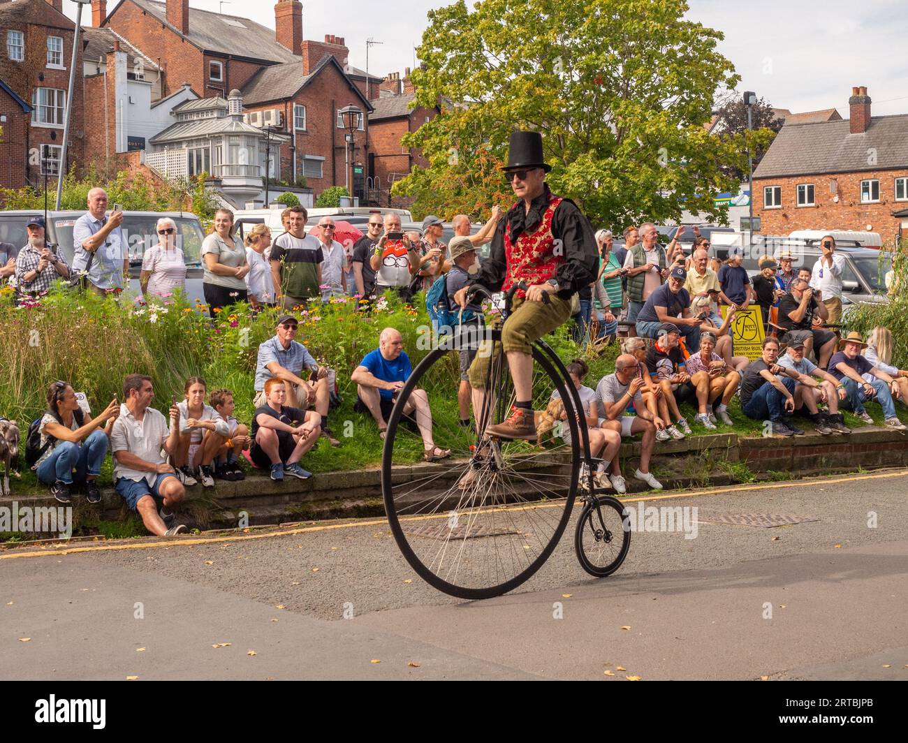 Knutsford, Cheshire, UK. September 10th 2023. Riders competing in the ...