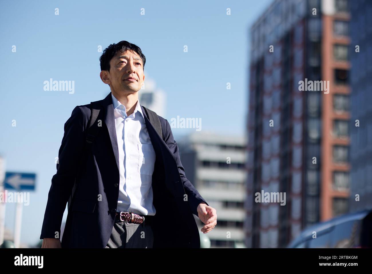 Japanese man suit hi-res stock photography and images - Alamy