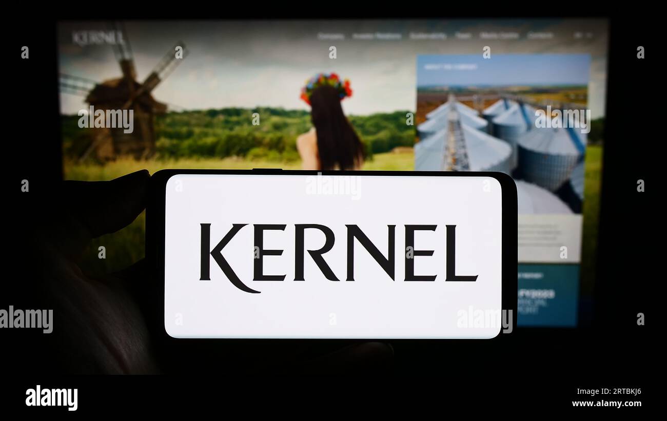 Kernel ukraine logo hi-res stock photography and images - Alamy