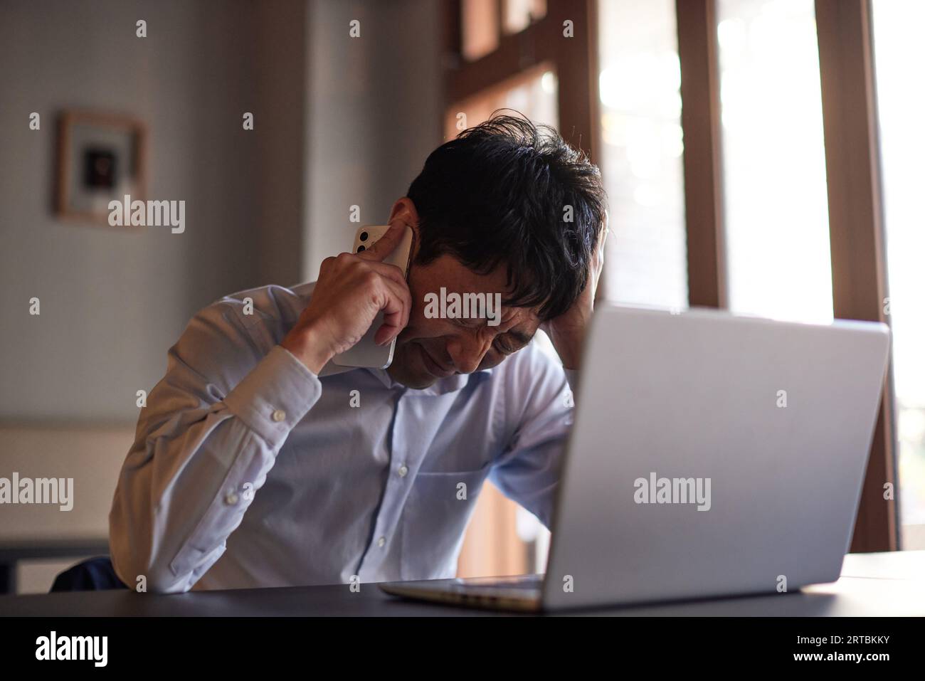 Man anxiety speaking hi-res stock photography and images - Alamy