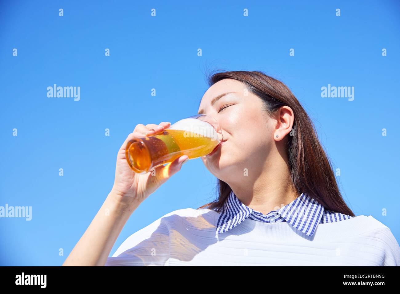 Mid adult woman alcohol hi-res stock photography and images - Alamy