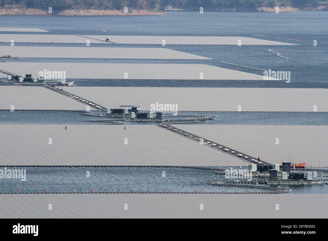 Cianjur, West Java, Indonesia. 12th Sep, 2023. A floating PV plant ...