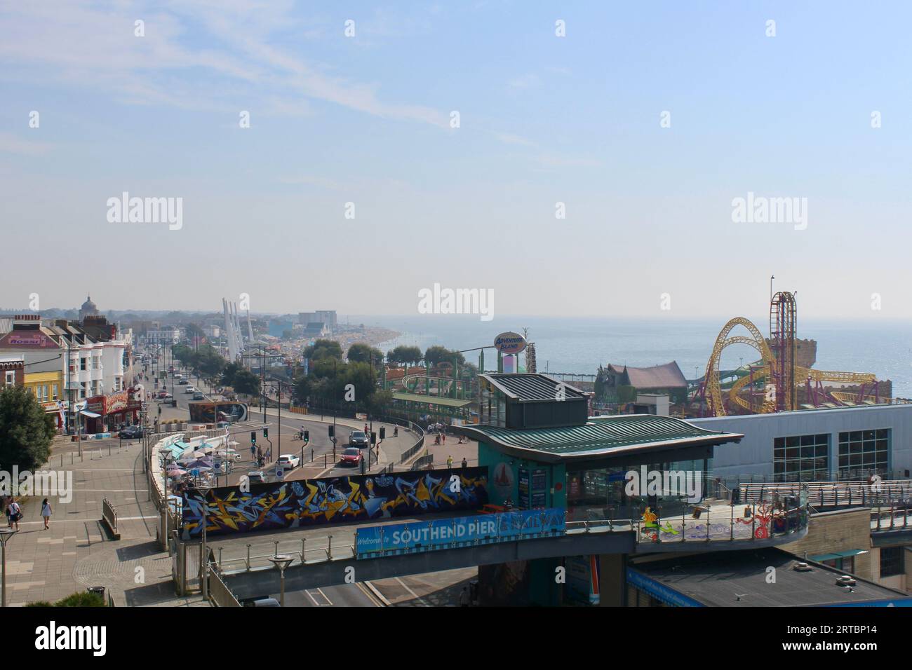 Southend pier and fun fair hi-res stock photography and images - Alamy